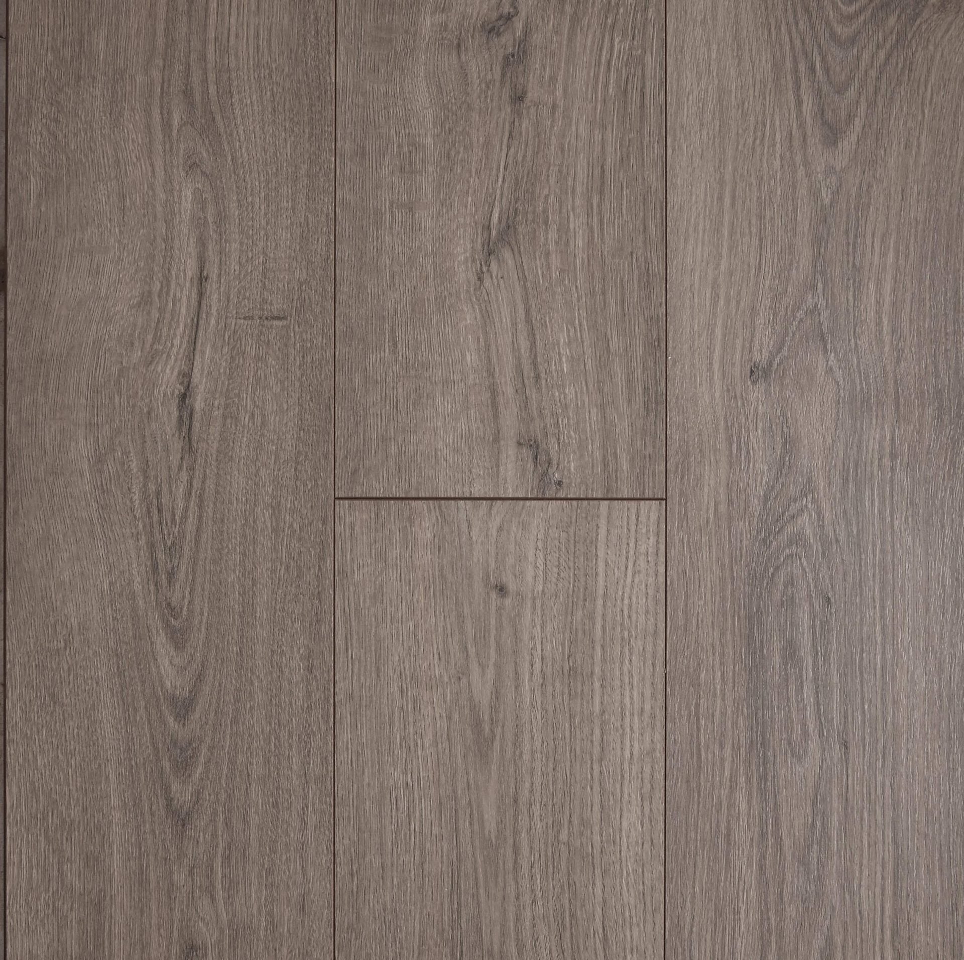 Natural Oak Brown - Prestige Floor